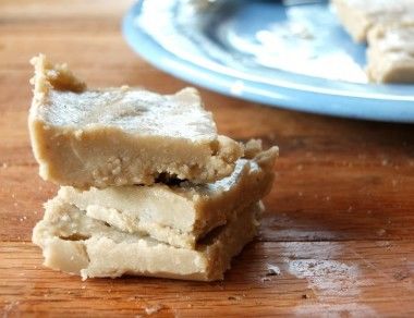 The Six Healthiest Coconut Water Brands | PaleoHacks